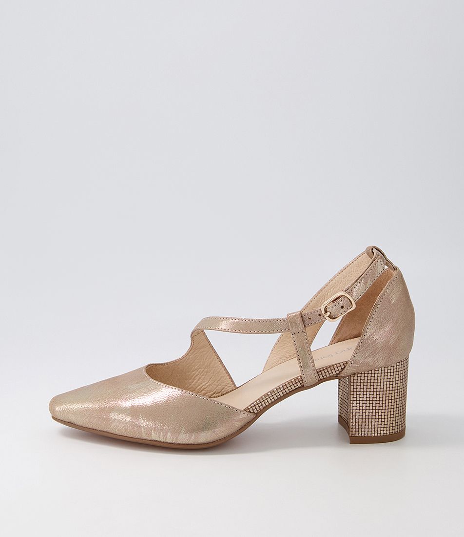 Diana Ferrari Luis Champagne Mix – Red Hill Collective